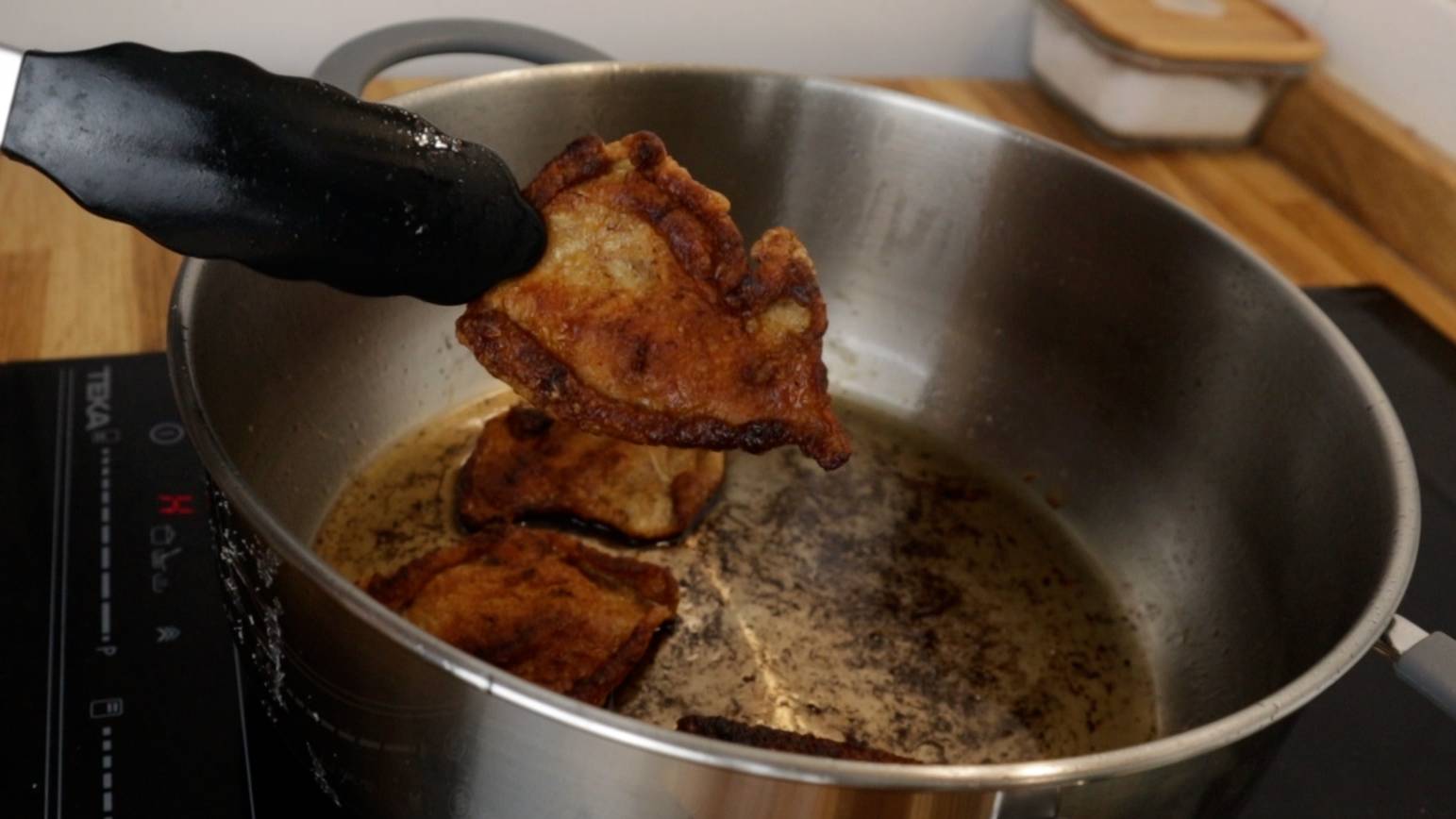 Receta de Crispy Chili Oil | Cómo hacer aceite de chile crujiente en ...