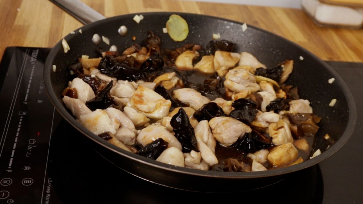 Receta china con pollo y setas shiitake - Bea Orviz Tjiang